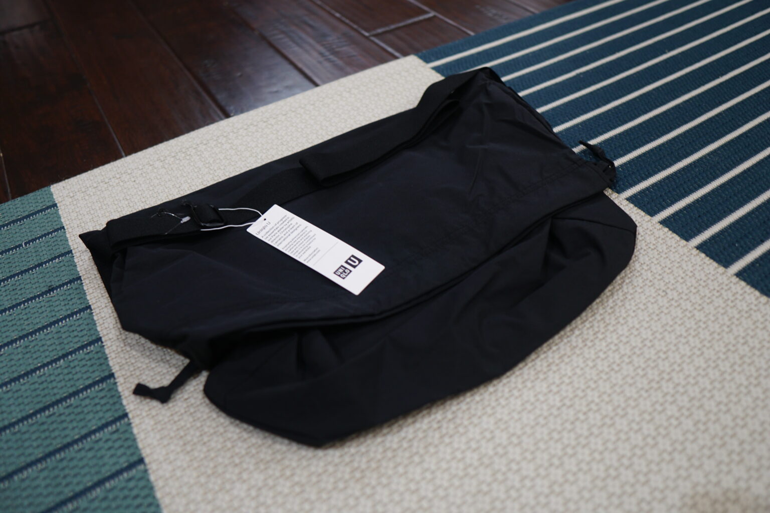 UNIQLO U Drawstring Shoulder Bag | Japan Masterpiece