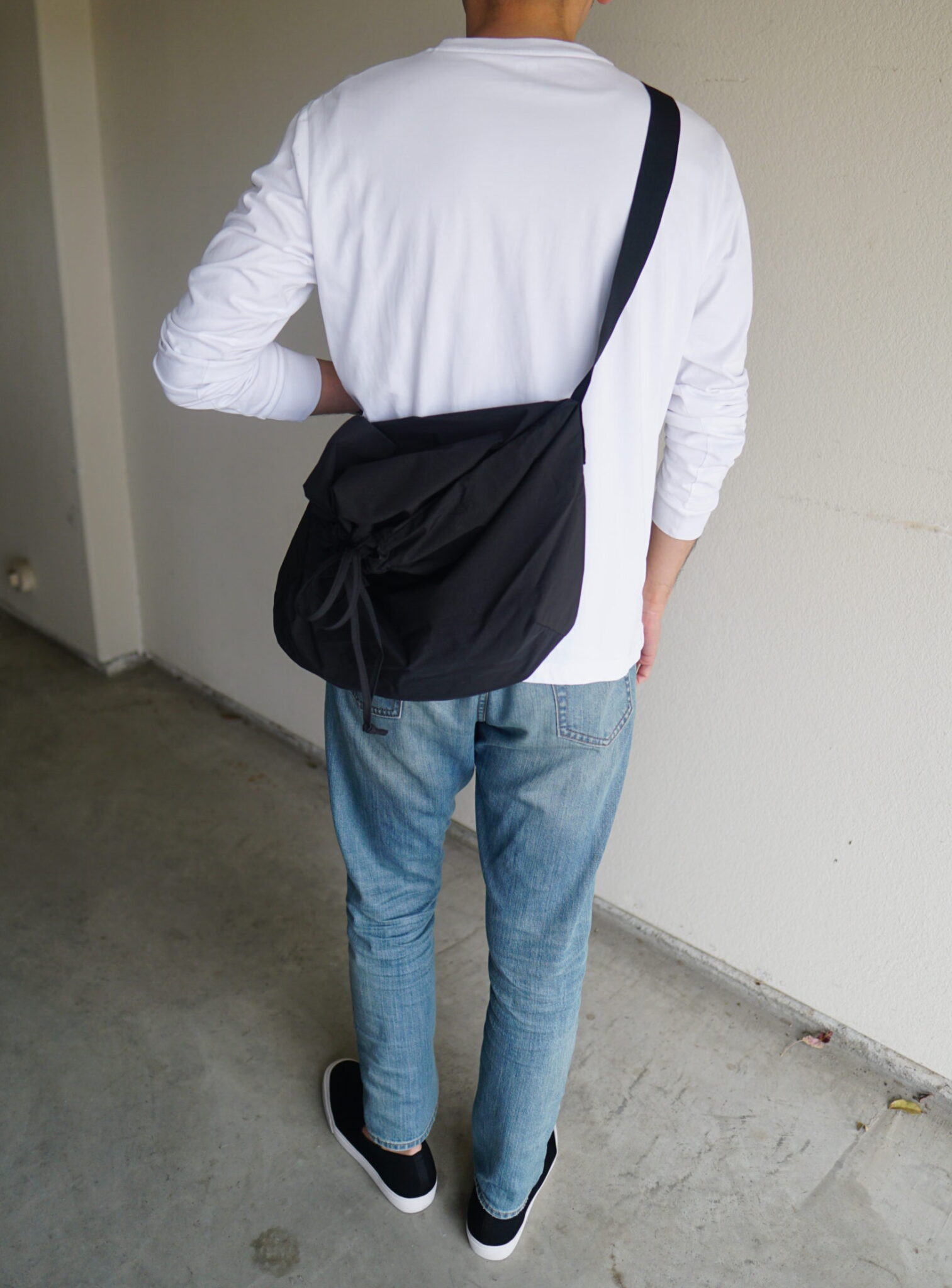 UNIQLO U Drawstring Shoulder Bag | Japan Masterpiece