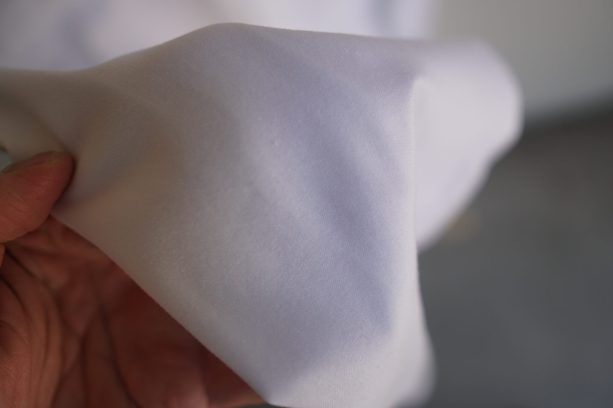 UNIQLO Super Non-Iron Slim-Fit Long-Sleeve Shirt Review | Japan Masterpiece